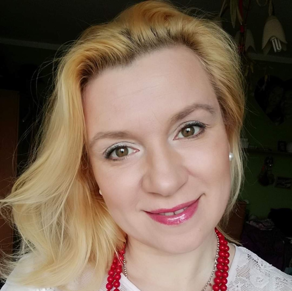 ,,Przybiegła, rozbawiła i rozśpiewała życie, a chwilę później je ...